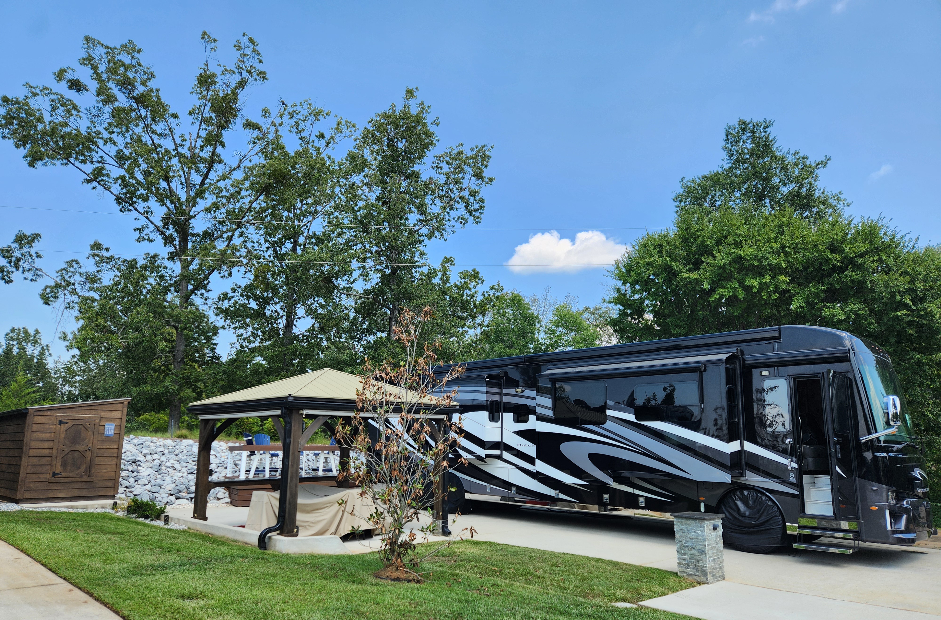 Lake Greenwood Motor Coach Resort